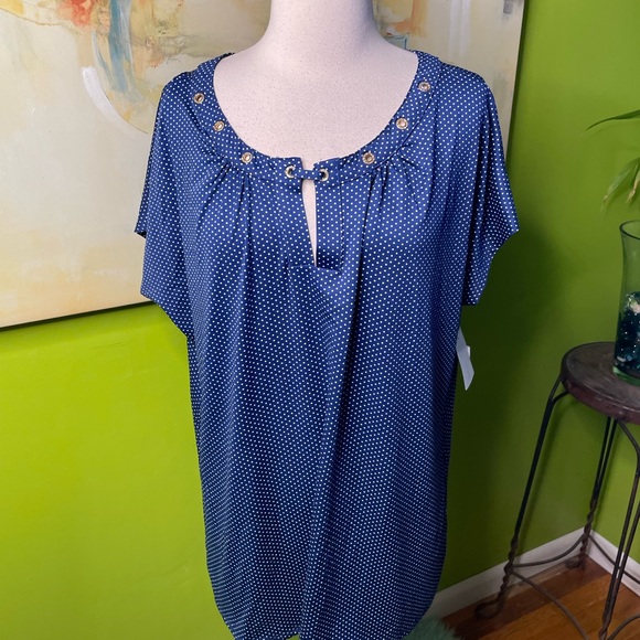 Linda Leal | Tops | Linda Leal Nwt | Poshmark
